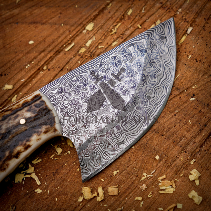 The "Patton Hunter" - Hand Forged Damascus Steel Blade Skinning Knife ...